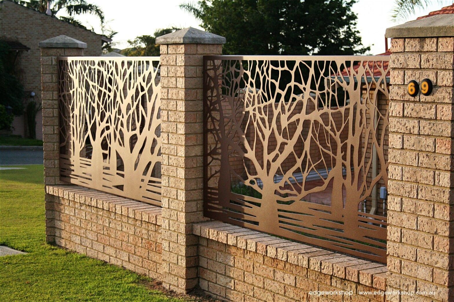 Tabla decupată CNC – Design modern și debitare precisă